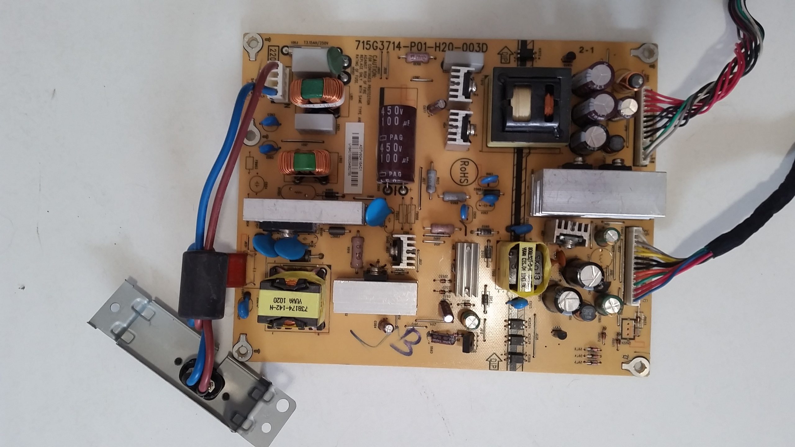 FUENTE DE ALIMENTACION TV TOSHIBA 32AV73361 715G3714-P01-H20-003D