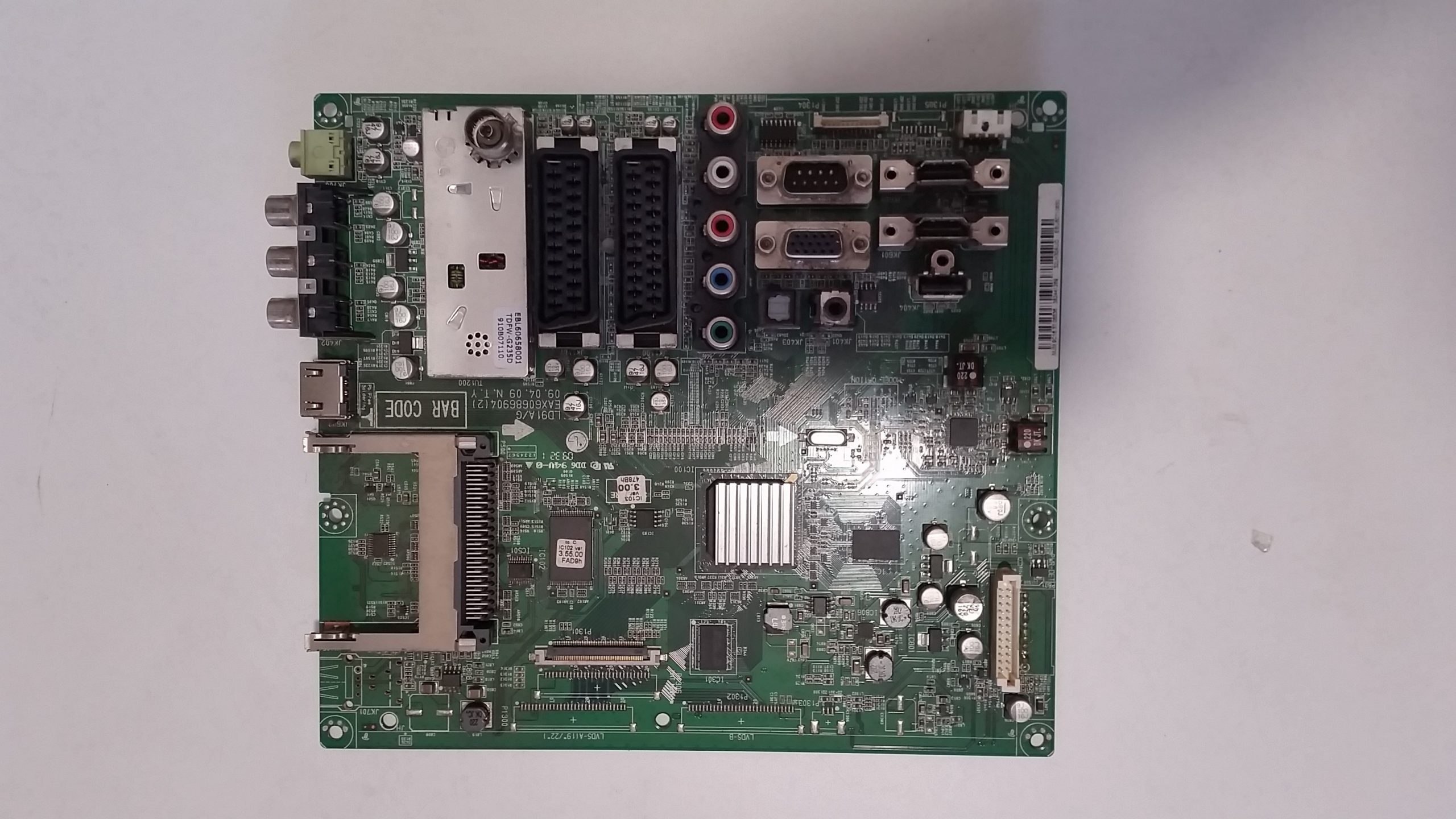 MAIN BOARD TV LG 32LH30AUO EAX60686904(2) EBU60710830